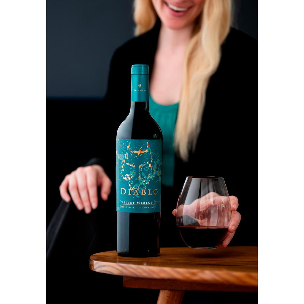Diablo Velvet Merlot Red Wine 750 mL | Pricesmart | Trinidad and Tobago