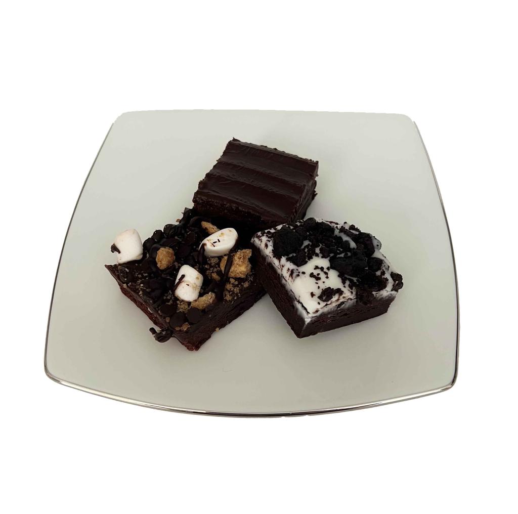 MJAY's Brownie Assorted Tray 15 Units | Pricesmart | Jamaica